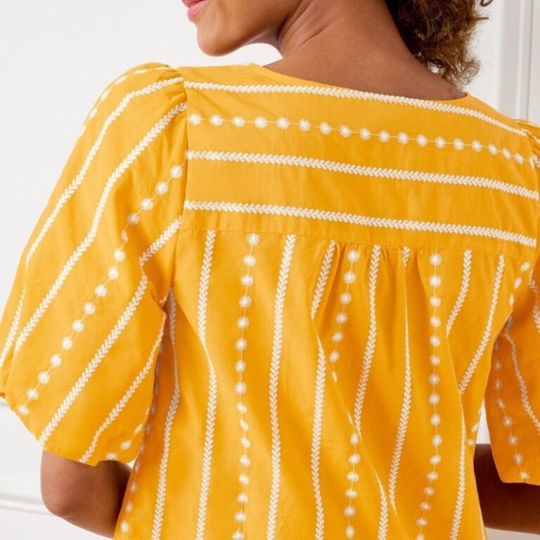 Paloma slit neck blouse – Free PDF sewing pattern – Tiana's Closet